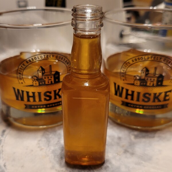 Fake Whiskey Prop - Video Tutorial - Etsy