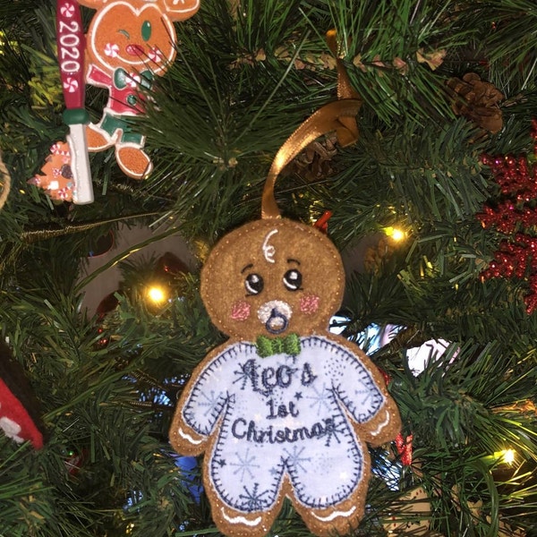 Gingerbread Footballers in Range of Team Colours. - Etsy UK