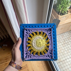 TANGLED Sun Crochet Square Pattern / PDF Written Pattern / - Etsy