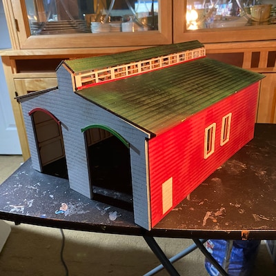 O Scale 2 Bay Engine House Kit Model Railroad Train Building On30 Scale ...