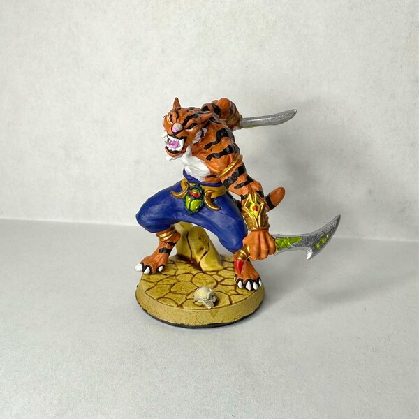 Female Cyborg Samurai Dnd Miniature female Samurai Miniatures for ...