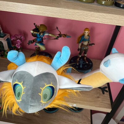 The Legend of Zelda Light Dragon Plush Neck Pillow, Tears of the ...