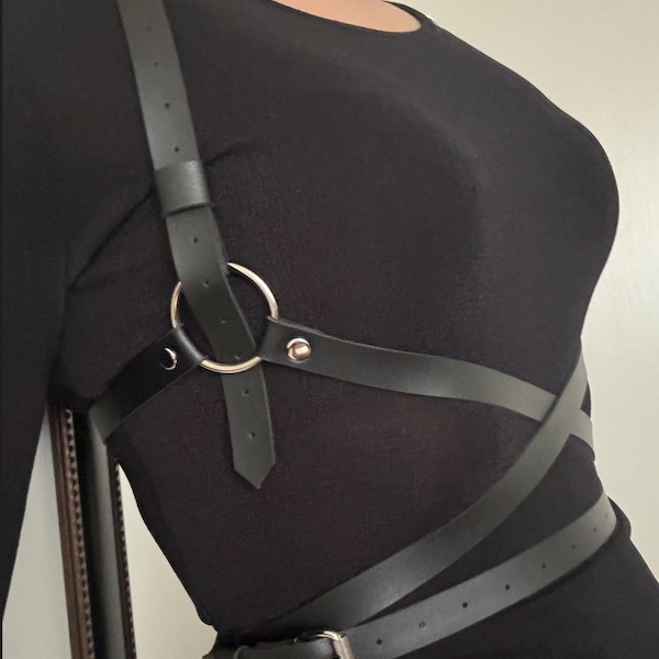 Leather Lingerie Harness and Cuffs, Harness Lingeries, Leather Lingerie ...
