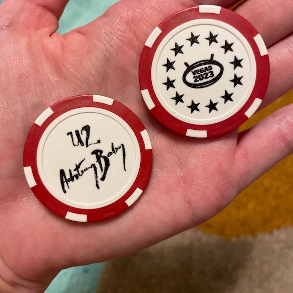 Poker Chip Rack With Cover, Clear Acrylic, Holds 100 Poker Chips - Etsy