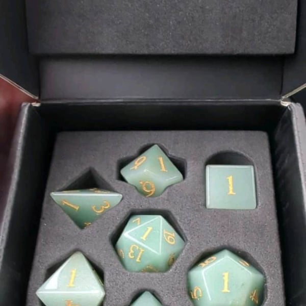 Natural Green Jade Dnd Dice Set| Gemstone D20 Dice Set| Dungeons and ...