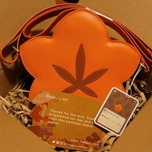 Pre-order, Maple Leaf Pochette Bag Shoulder Bag Animal Crossing New ...