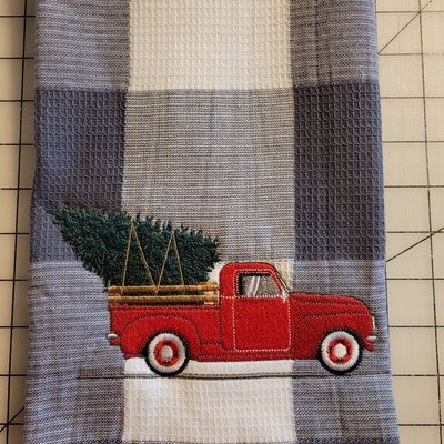 Vintage Christmas Truck Embroidery Design, 4x4 & 5x7 Hoop, Christmas ...