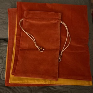 Large Tarot, Oracle, Rune Reading Cloth / Spread Cloth in Cotton Velvet ...