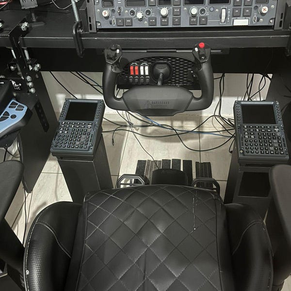 Winwing / WINCTRL MCDU/PFP Deluxe Desk Mount - Etsy