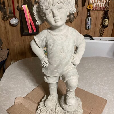 Concrete Hen Chicken Statue Sitting Hen Chicken Figurine Farm Stone ...