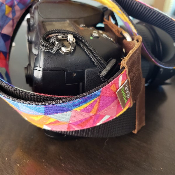 Essex Linen Camera Strap in Charcoal With Side Release Buckles -- 1.5 ...