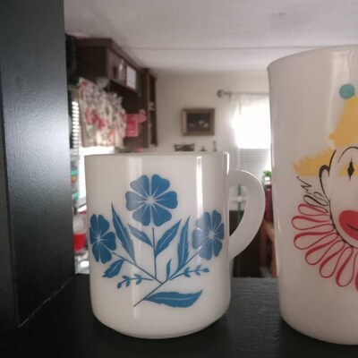 Vintage Glass Emerald Green Glass Bell Dinner Bells Diamond Cut Look ...