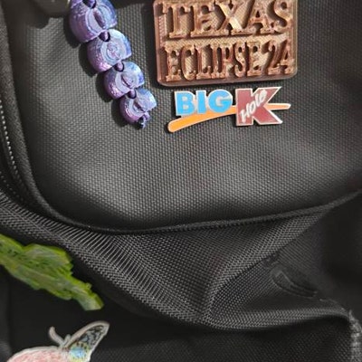 ET Bone Home Alien Aliens EDM Festival Enamel Hat Lapel Pin - Etsy