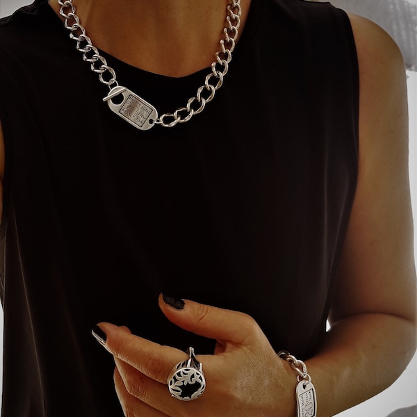 Antique Silver Bold Chain Necklace, Uno De 50 Style Chain Necklace ...