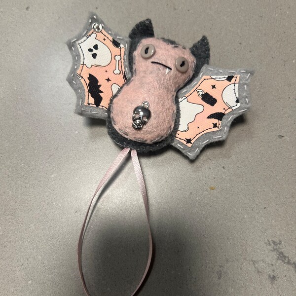 Evil Moon Ornament, Creepy Moon Decor, Spooky Half Moon Ornament ...