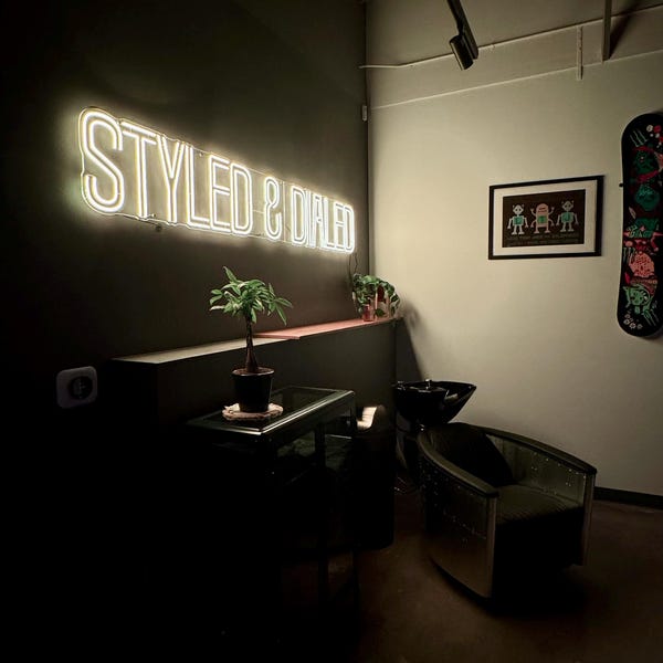 Classy and Catchy Custom Neon Sign Aesthetic Wall Decor | Customized ...