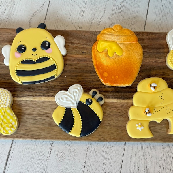 Honey Pot Cookie Cutter - Bee Cookie Cutter - Baby Cookie Cutter Cookie ...
