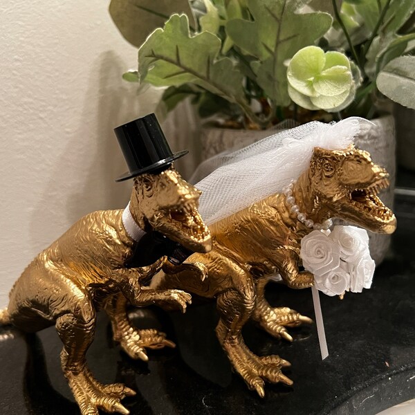 Dinosaur Wedding Cake Topper, T-rex Cake Topper, Dinosaurs-jurassic ...