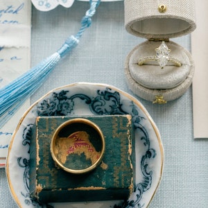 Luxury Antique Style Mini Ring Box, Victorian Style Jewelry Box ...