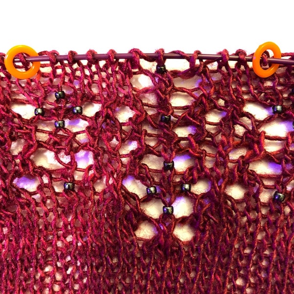 Overripe Raspberry Tussah Silk Lace Yarn Hand Dyed Yarn Handgefärbte ...