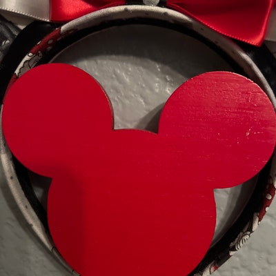 Wall Display for Minnie Ears Headbands , Ear Collection Display - Etsy