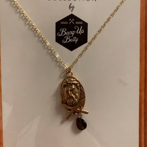 Nope Middle Finger Necklace - Etsy