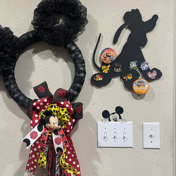 Pluto Pin Board, Pluto Cork Board, Pluto Pin Display. Disney Pin ...