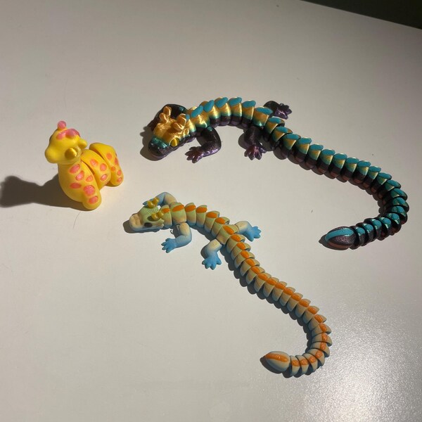 Horror Direction Sign – Vintage Style Scary Places Wall Decor ...