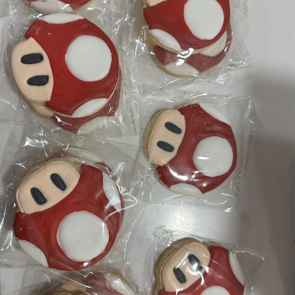 12 Graduation Floral Cookies, Prom Cookies, Senior Sugar Cookies, Class ...