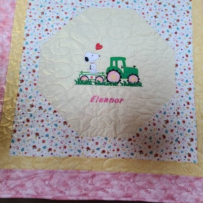 Quilt Block Background Embroidery Design. Quilting Block Embroidery ...