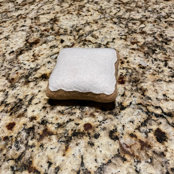 Beignet Cat Toy - Etsy