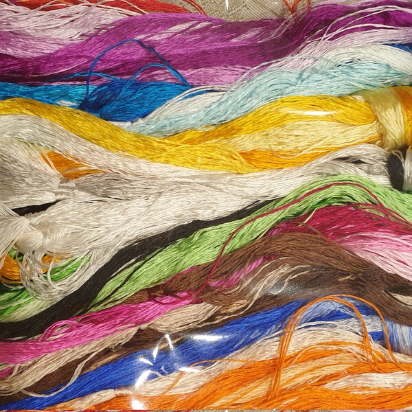 50 Colors Hand-dyed 100% Natural Mulberry Silk Embroidery Floss Threads ...