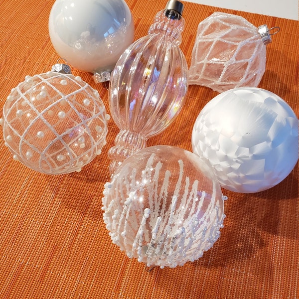 White Wonderland, Assorted Glass Ornaments 6 Pieces White Christmas ...