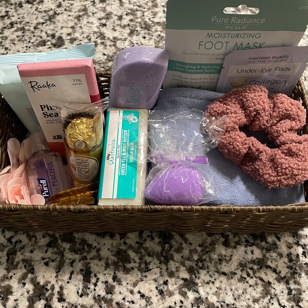 Preppy Pink Gift / for Her / Southern Gifts / Punchy Beauty Package ...