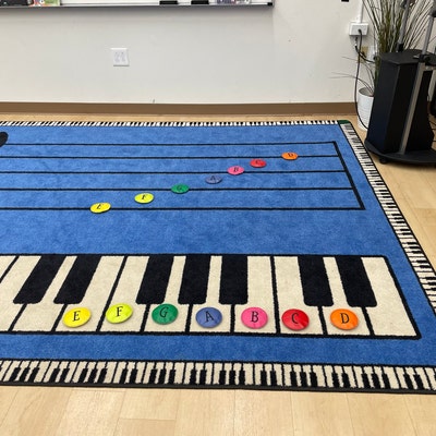 Old Lady Who Swallowed a Bell Puppets for Music Education Preschool ...