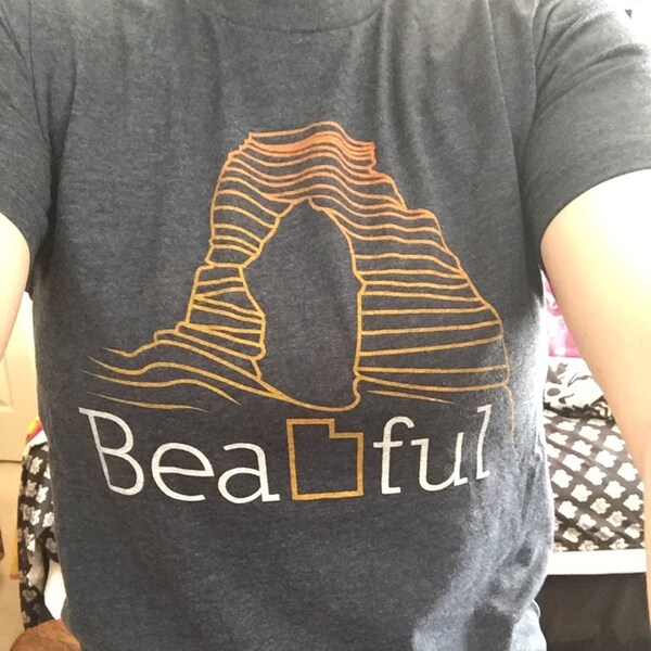 Bea-utah-ful Decal - Etsy