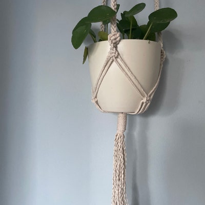 Macrame Knot Guide, Macrame Knot Tutorial, Learn Macrame Knots for ...