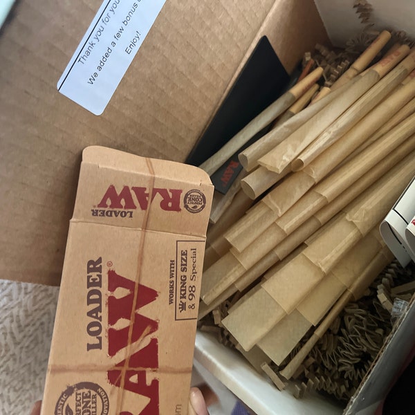 Authentic Raw King Cones + Cone Loader | Pre Rolled Paper With Tips ...