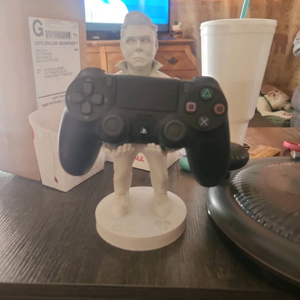 Nemesis Resident Evil Controller Stand Controller Holder Phone Holder ...