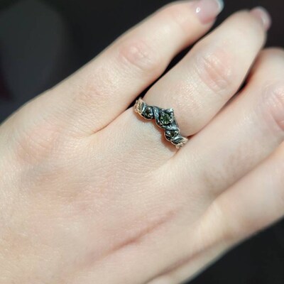 Engagement Forest Silver With Magics to Stones and Leaves Twisted Ring ...