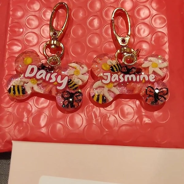 Royal Flakes | Resin Dog Name Tag (large) - Etsy
