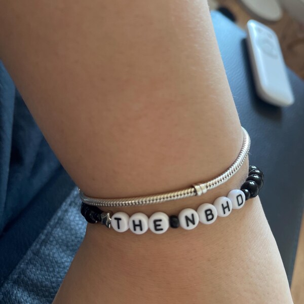 Sabrina Carpenter Dont Smile Beaded Bracelet Music Bracelet Custom ...