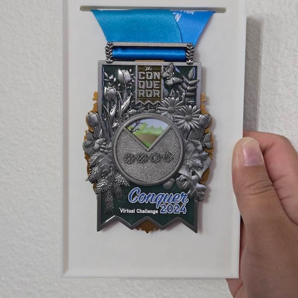 Medal Display Frame | Conqueror Challenge Medals | Wall Display for ...