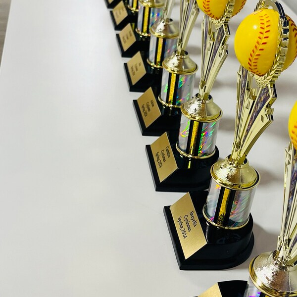 Music Note Trophy With 3 Lines of Custom Text, 5 Tall Music Trophies ...