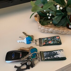 Winter Evergreen Tree Key Fob 2 Sizes 3 Colors - Etsy