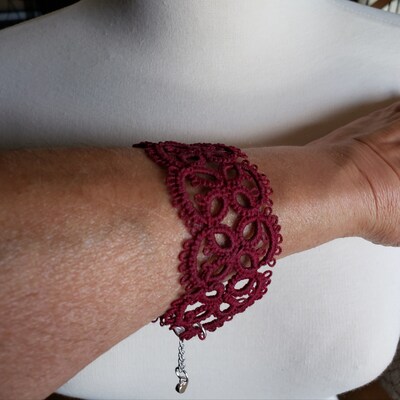 Gerbera Edging Shuttle Tatting Pattern in PDF by - Etsy