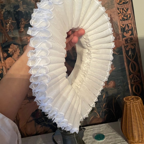 Woolen Tudor Garters - Etsy