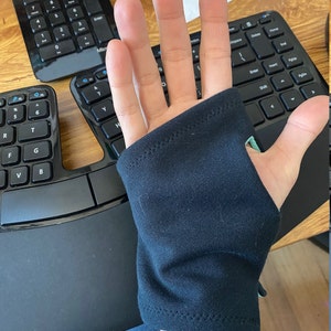 Organic Cotton Basic Black Computer Gloves, Texting Glove, Hand Warmers ...