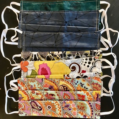 Mini Traveler Sling Pouch: by Kandou Patterns Cork and Vinyl - Etsy