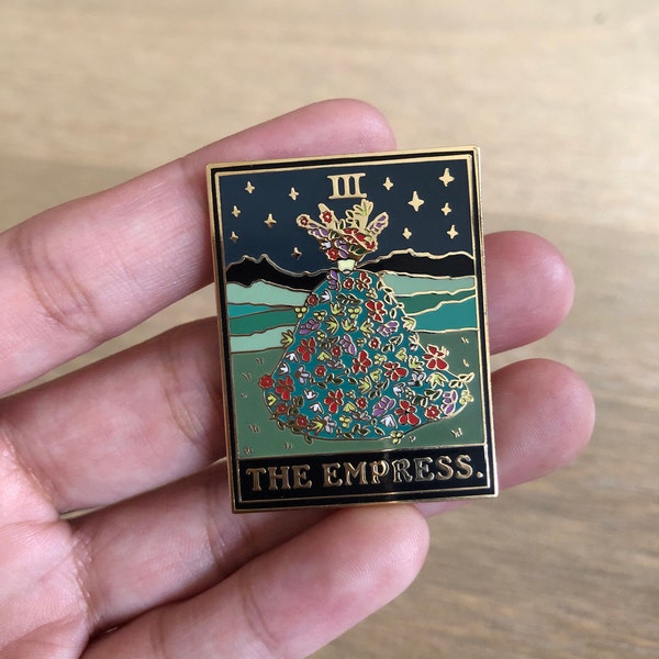 Midsommar May Queen Tarot Hard Enamel Pin! | the Empress Tarot Pin - Etsy